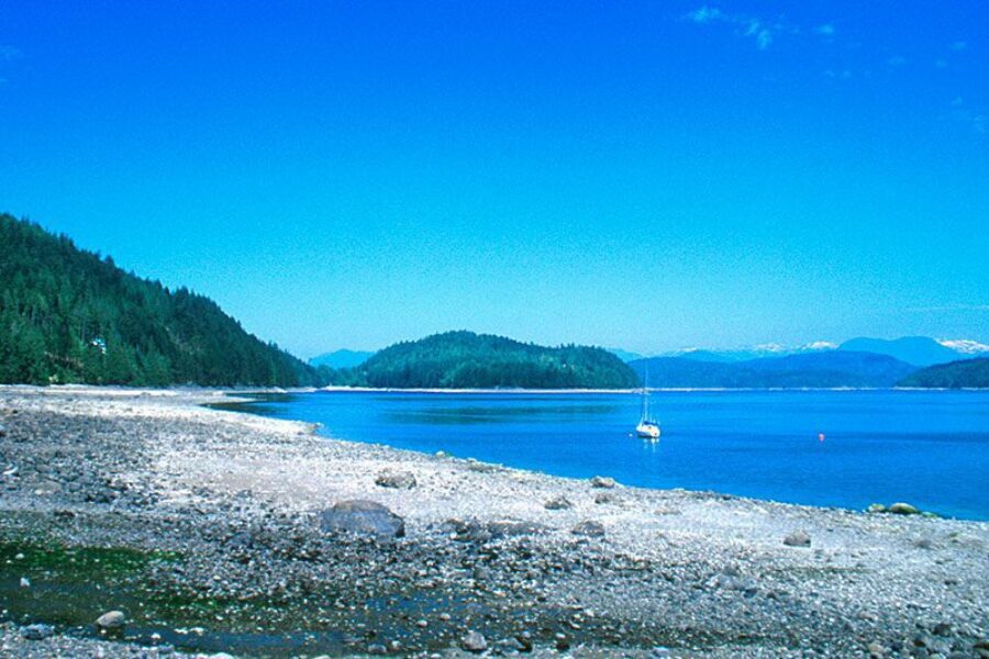 Inland Lake - Go Camping BC